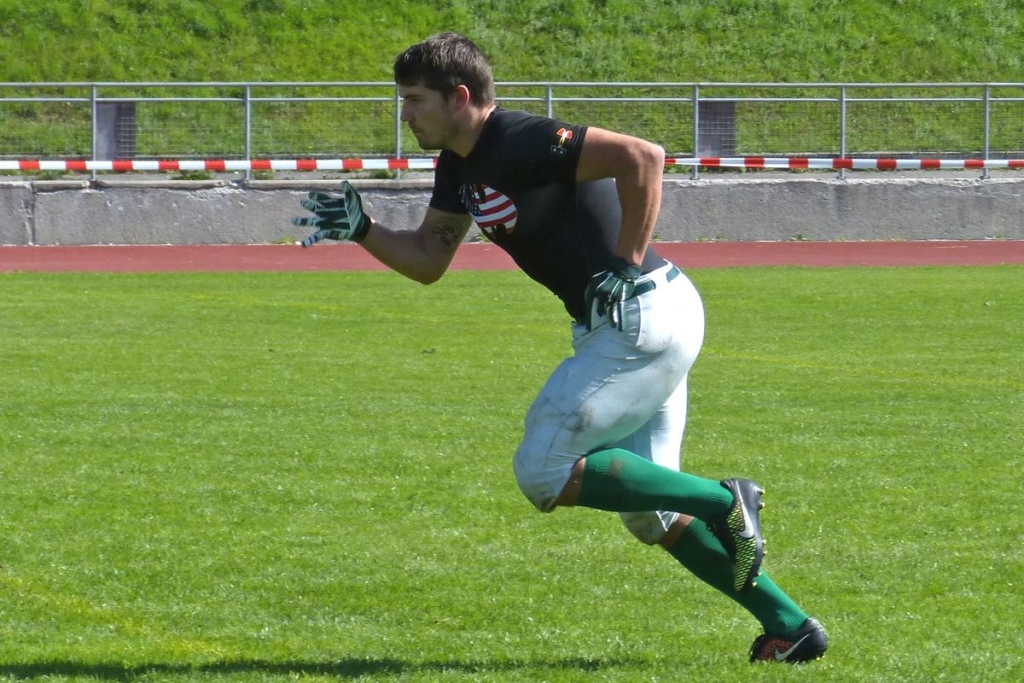 Ehemaliger Schwimmer wechselt zu den Razorbacks – ifm Razorbacks